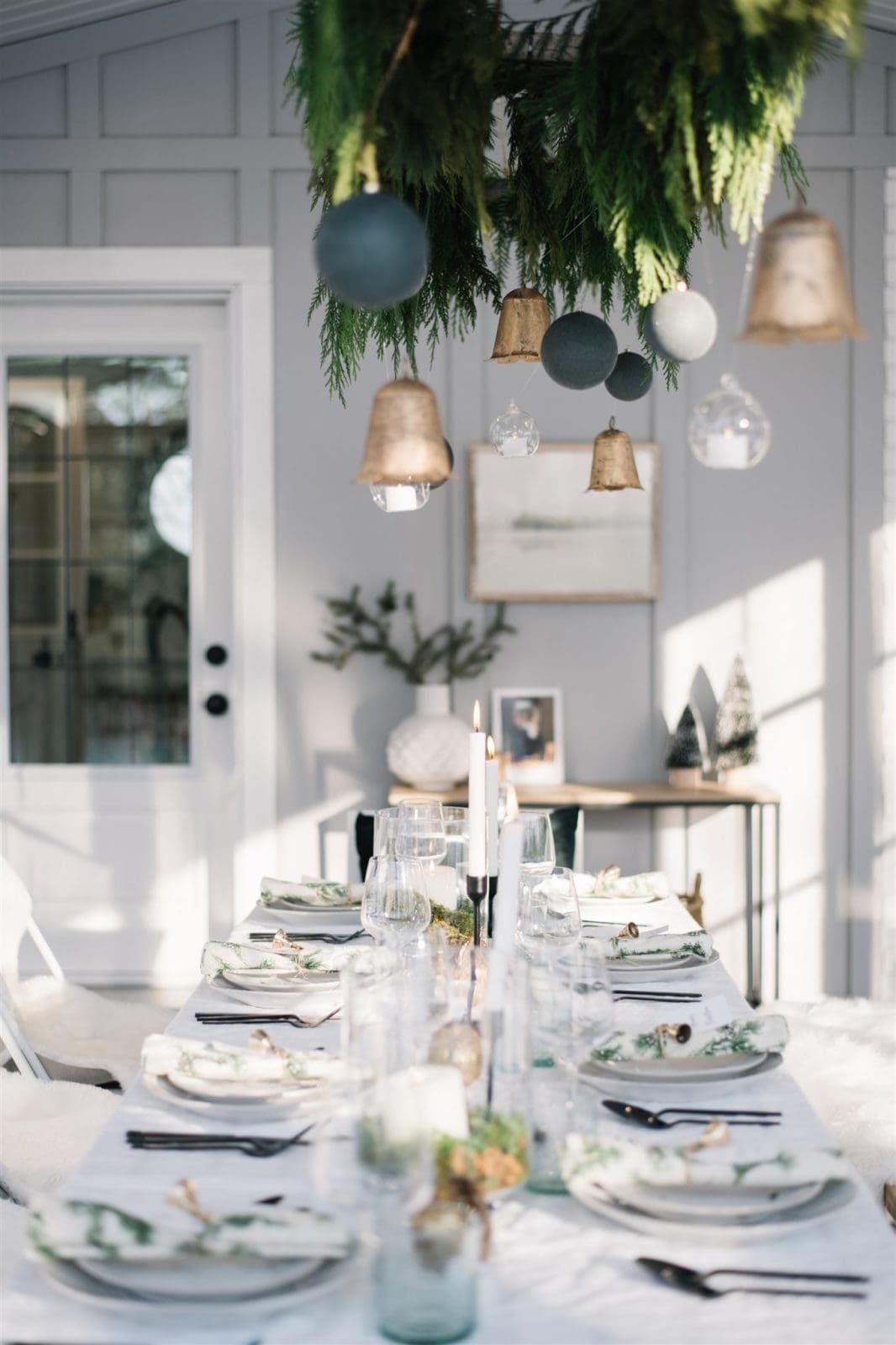 A Minimal & Modern Country Christmas Table Setting - The Ginger Home